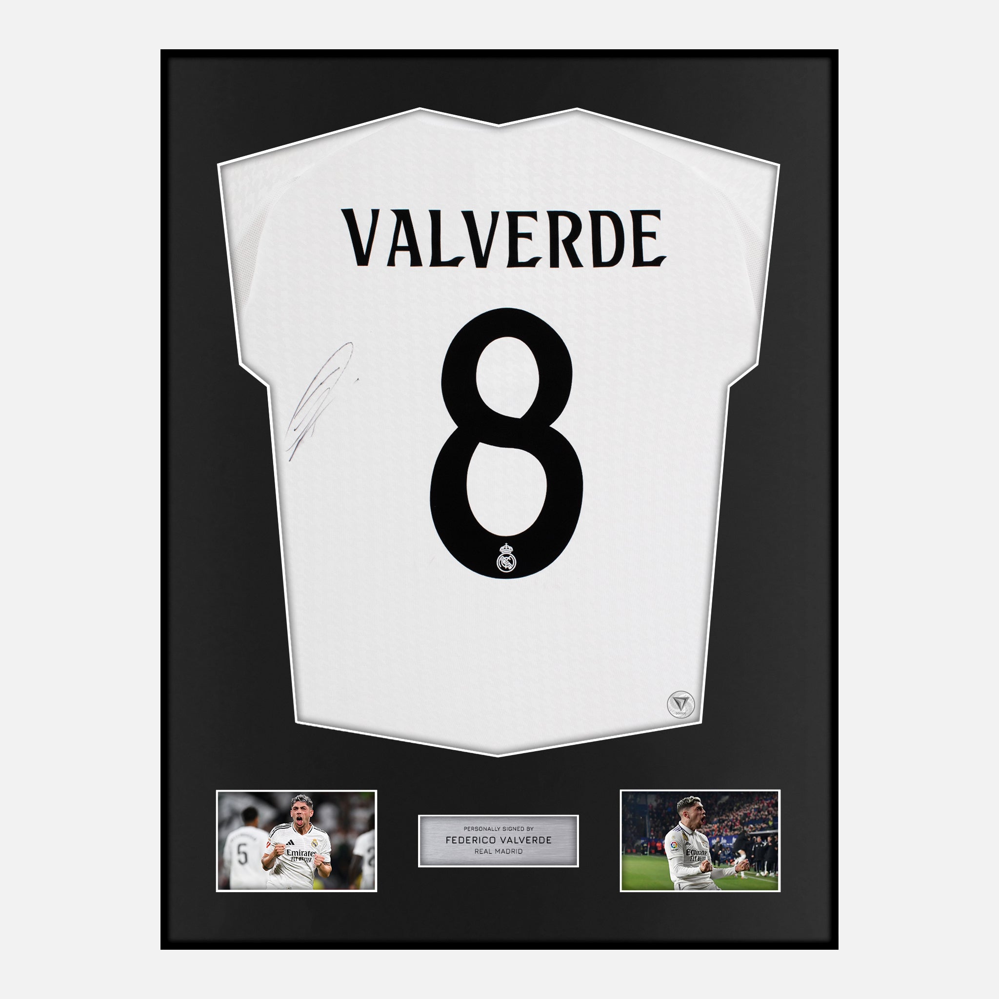 Framed Federico Valverde Signed Real Madrid Shirt 2024-25 Home [Classi