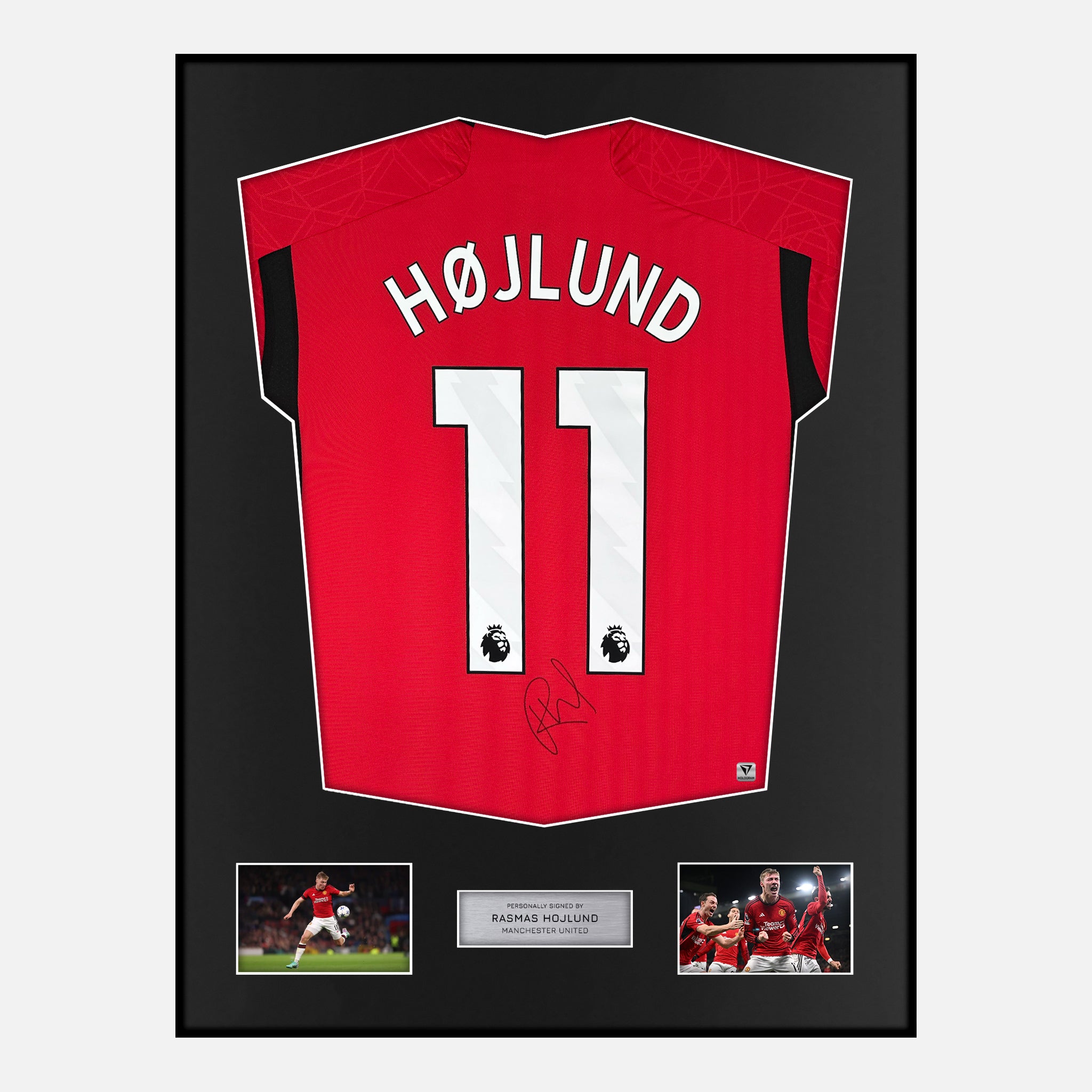 Framed Rasmus Hojlund Signed Manchester United Shirt | Classic
